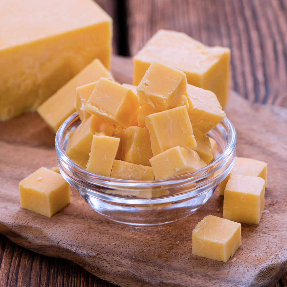 (Certified Organic Grass-Fed Cheddar Cheese Cubes (250g)